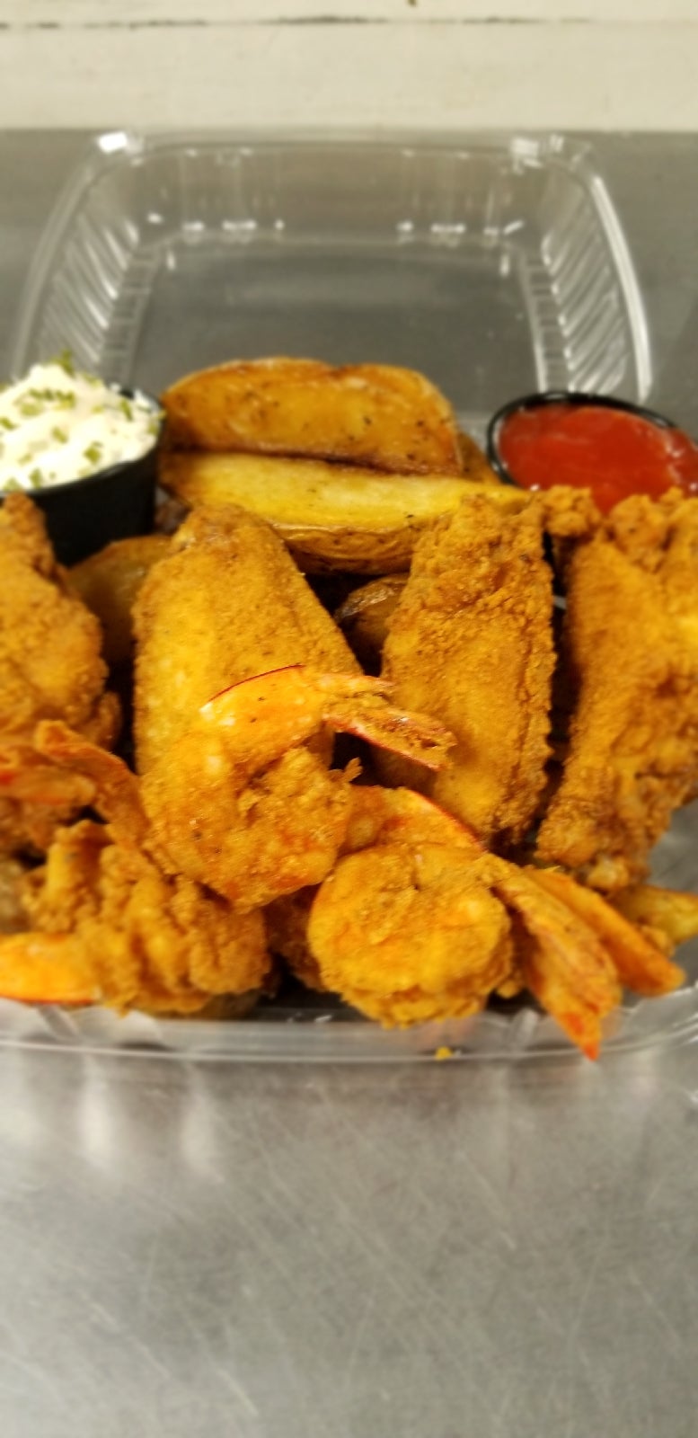 #7 chicken wing and shrimp combo | Trap House Chicken